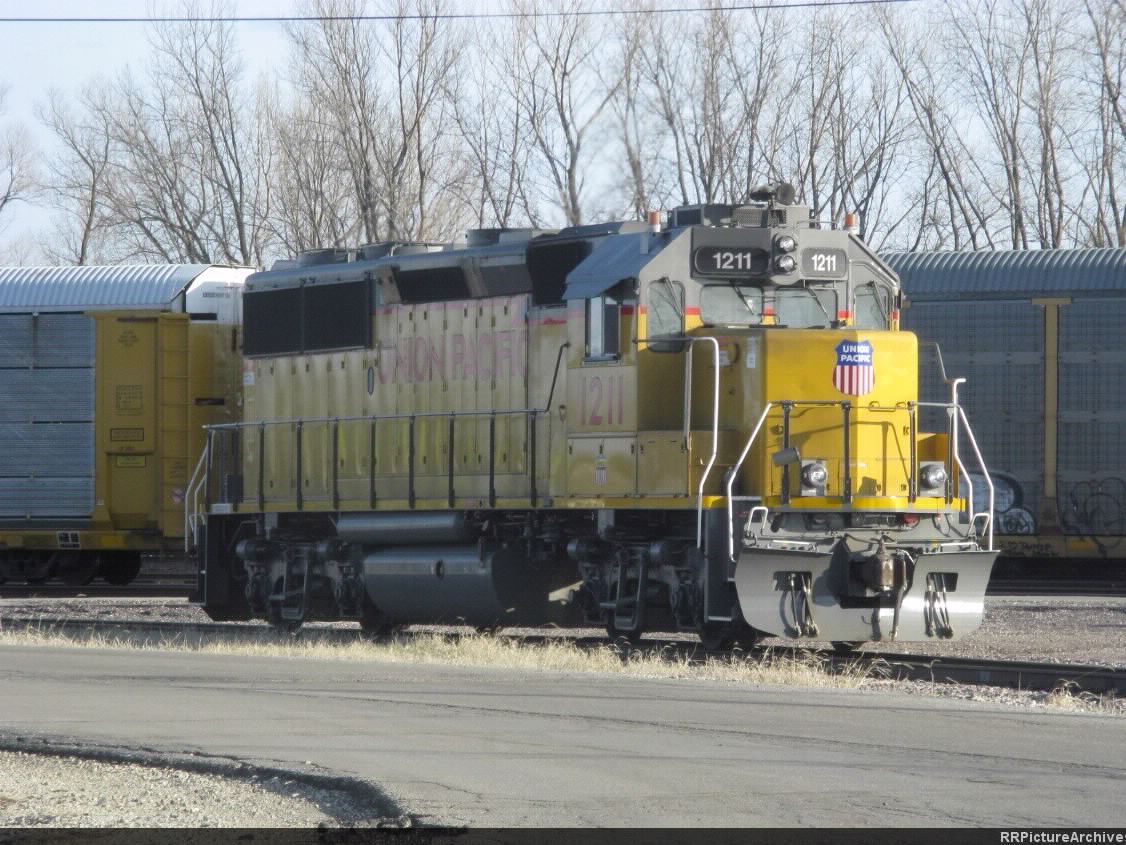 UP 1211 (GP39-2)